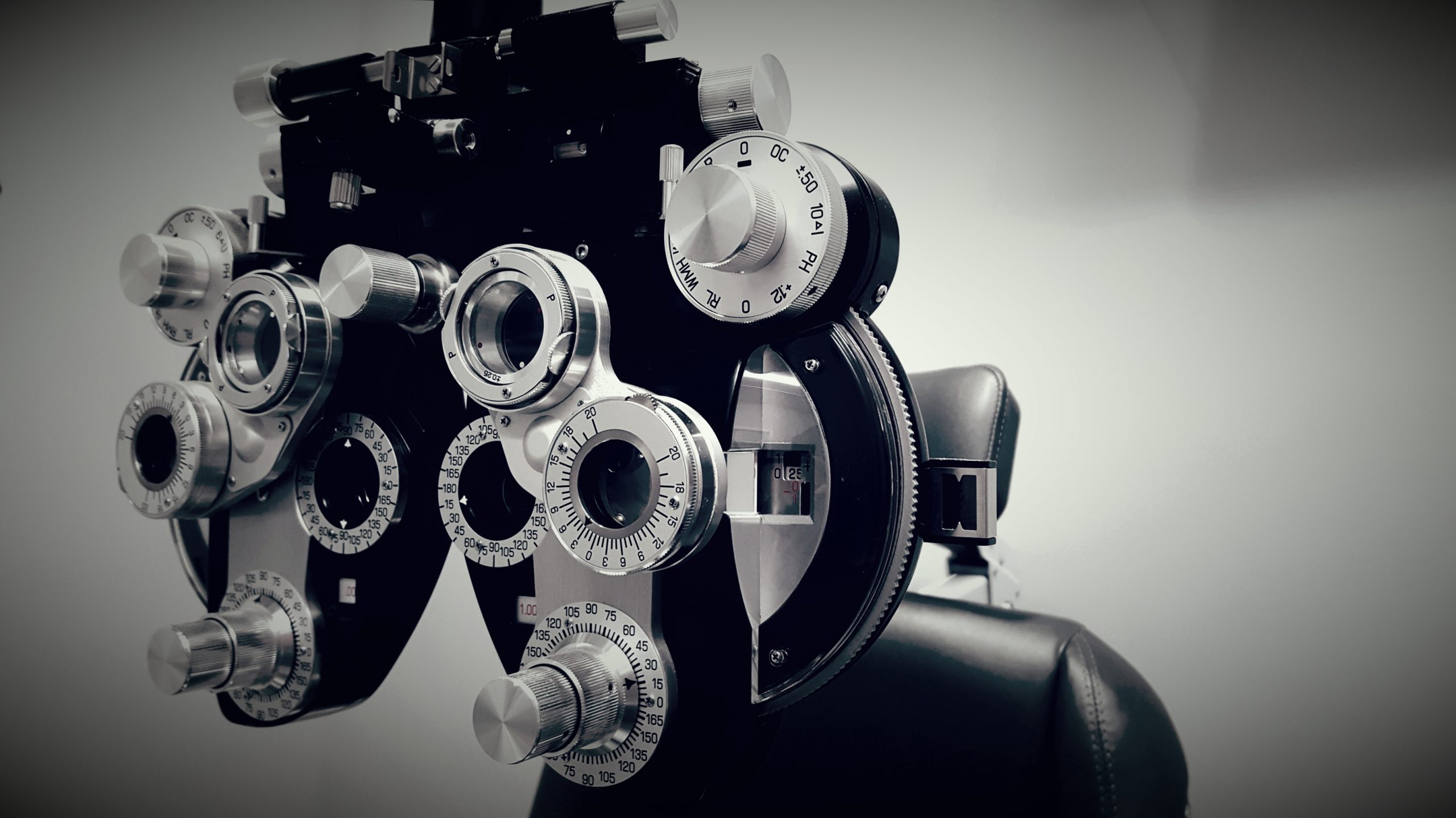 Comprehensive Eye Exams in Colorado Springs | Dr. Erik Anderson